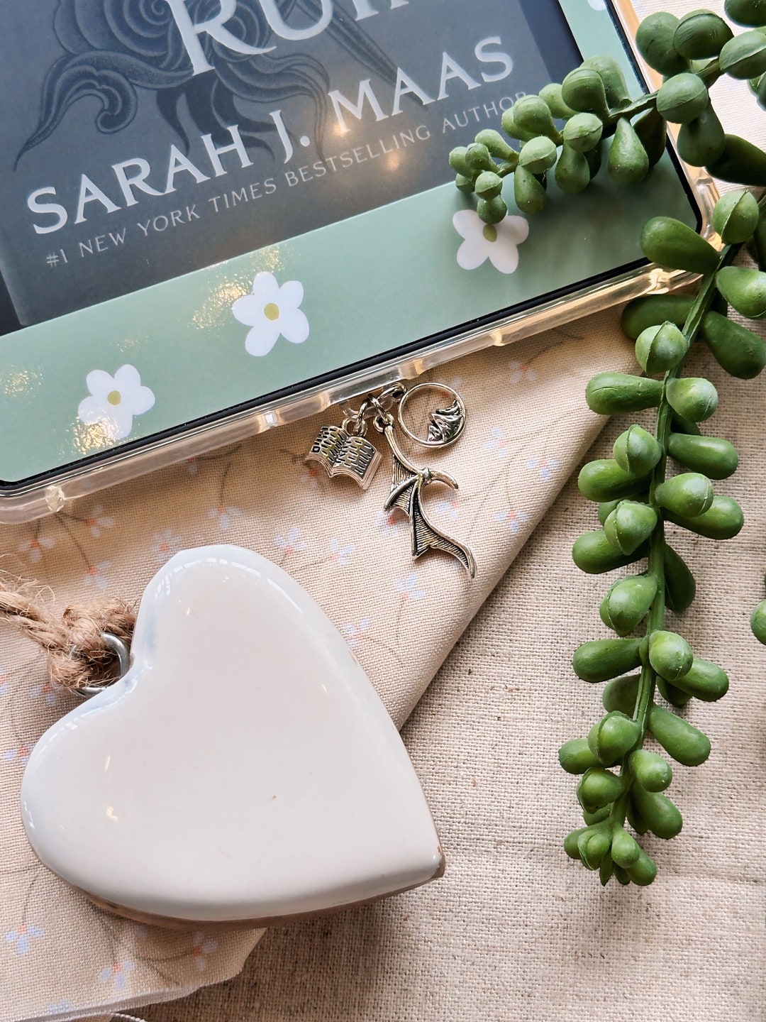 Acotar Inspired Kindle Charm: Bookish Dust Plug - Etsy