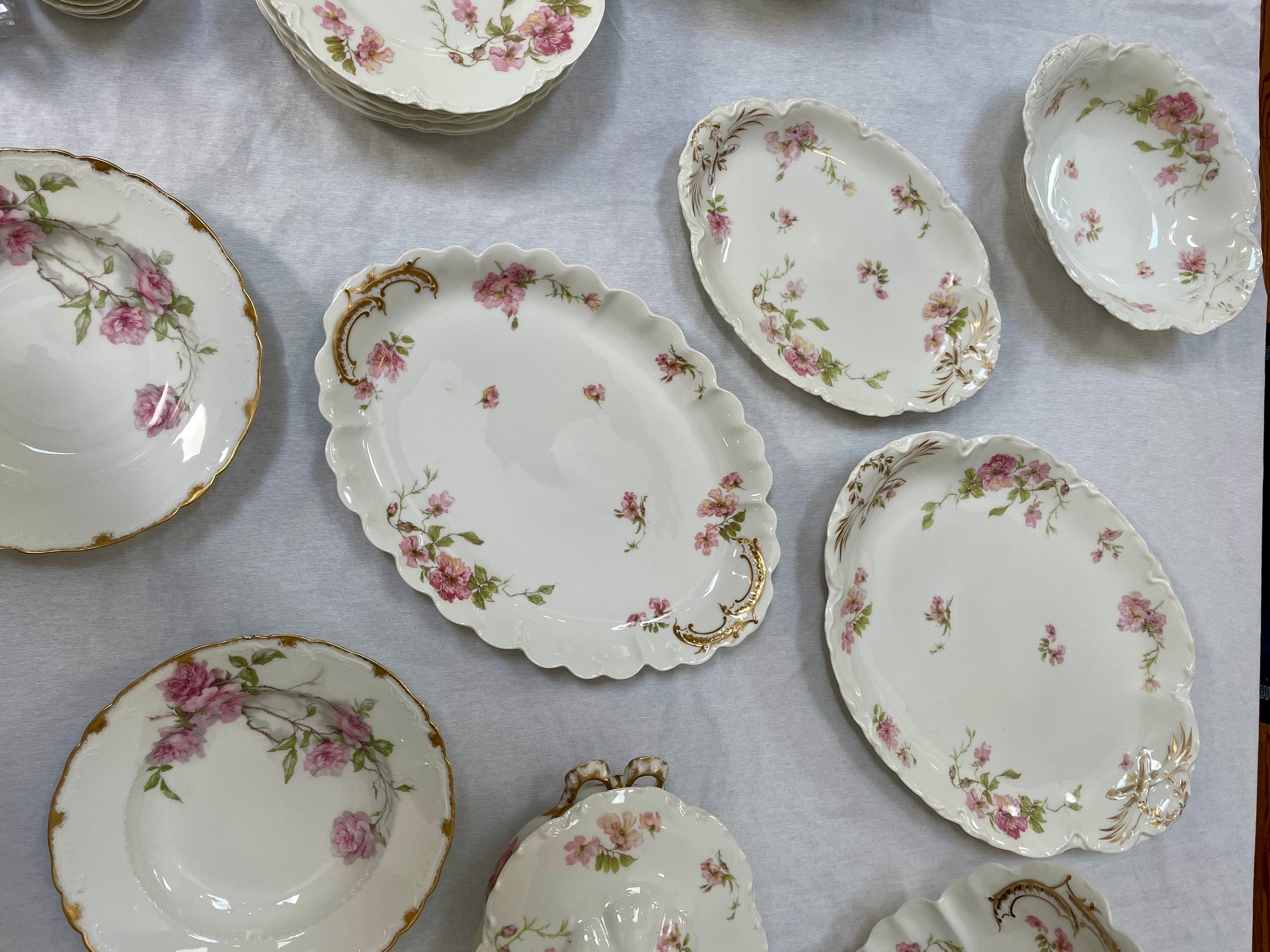 Antique Haviland and Co. Hand Painted Limoges, France Schleiger 59 ...