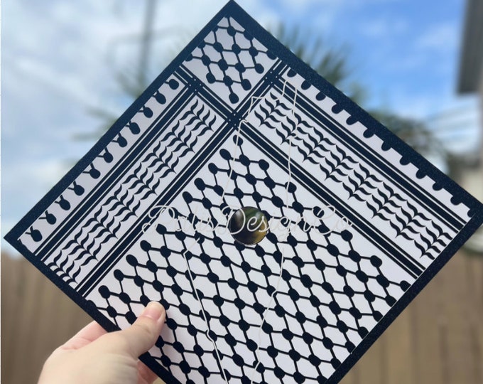 Keffiyeh Graduation Cap Topper Hatta Shemagh Palestine Jordan Graduate ...