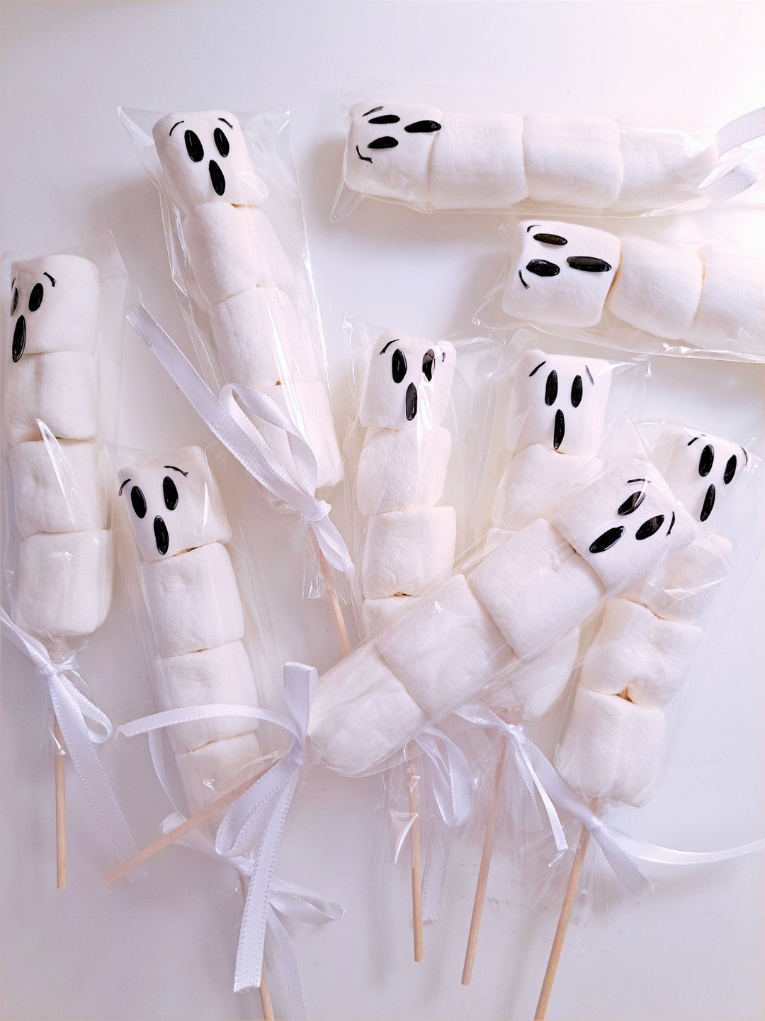 Halloween Ghost Marshmallow Sticks, Trick or Treat Candy Skewers for ...