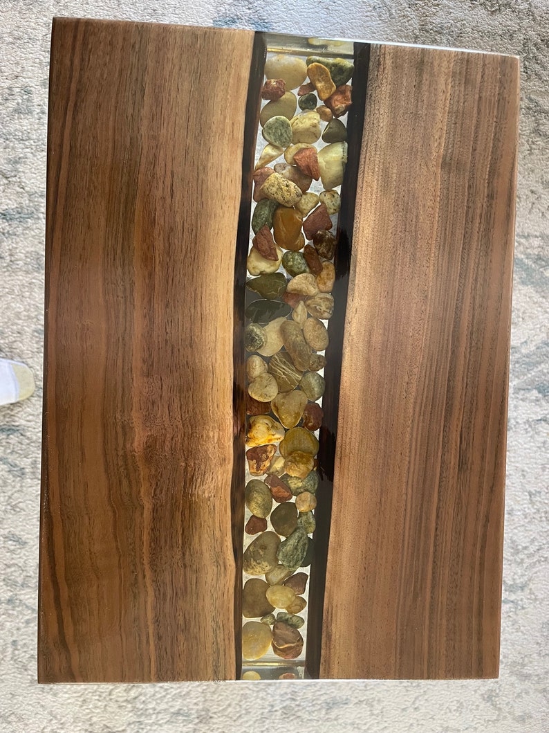 River Table - End Table With River Rock Epoxy River - Etsy