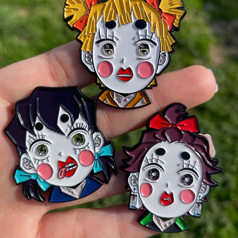 Demon Slayer Pin Badge - Etsy