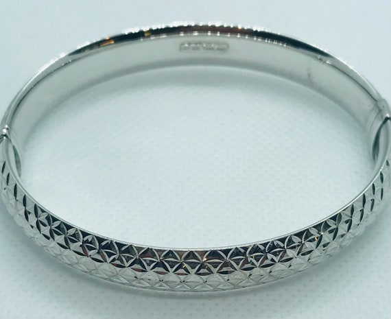 Silver Vintage Diamond Cut Shiny and Satin Finish Dua… - Gem