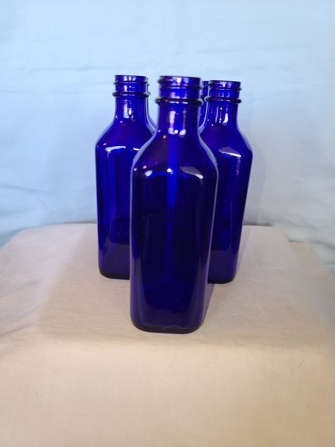 VINTAGE BLUE BOTTLE Collectable Glass Vintage Blue Bottle Patio Decor ...