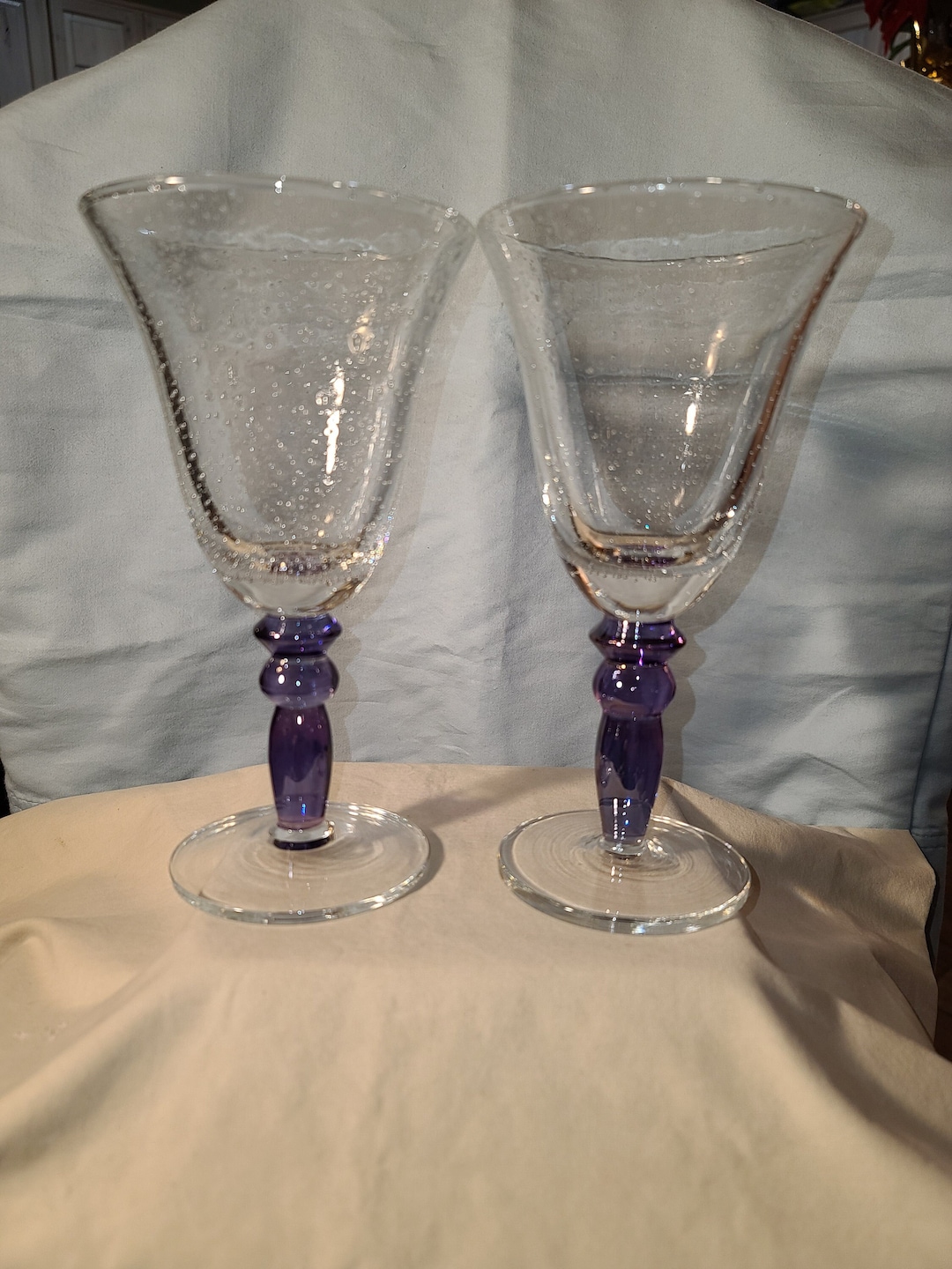 VINTAGE SET OF 2 Iridescent Purple Wine Glasses Vintage Water Goblets ...