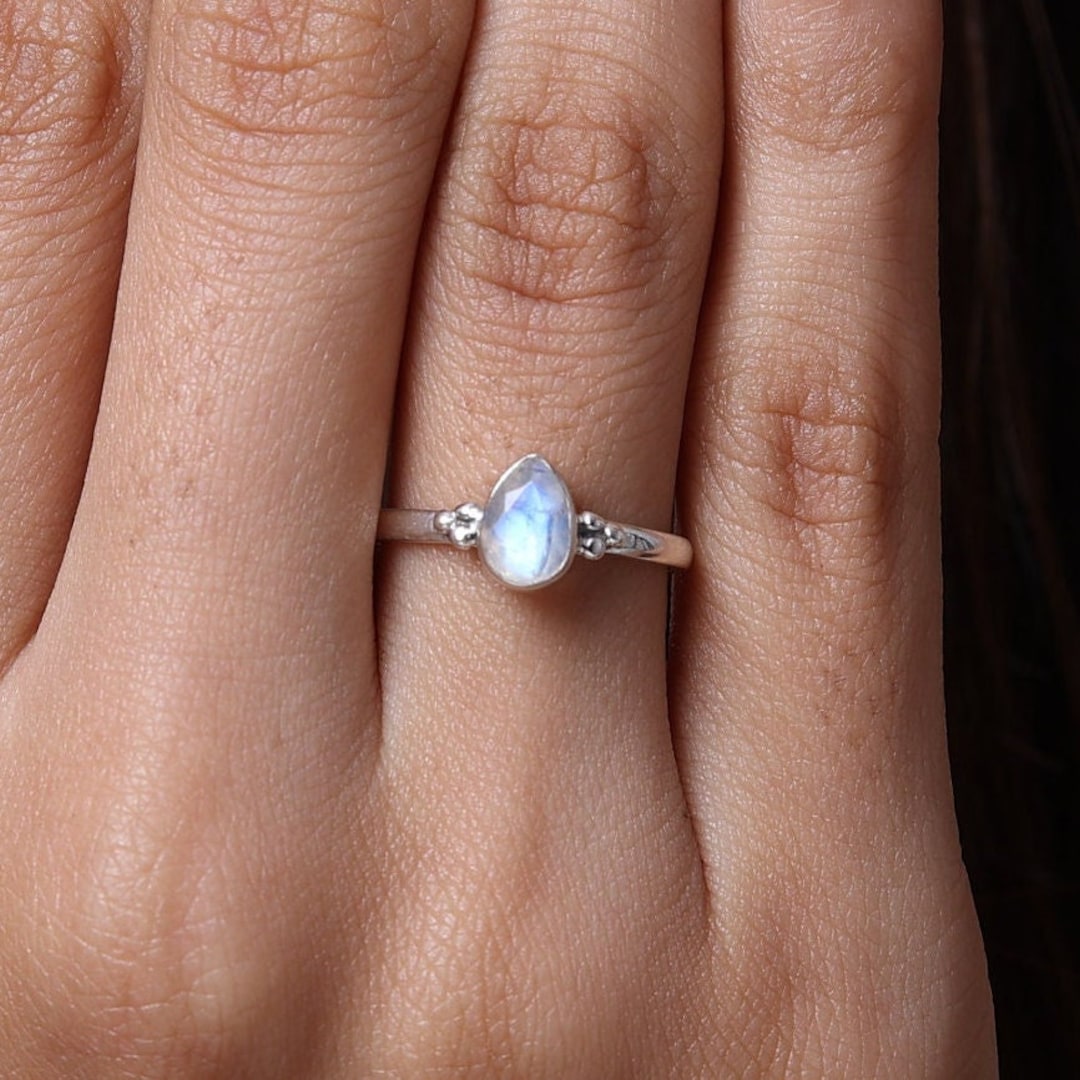 Rainbow Moonstone Ring, 925 Sterling Silver Ring, Cut Gemstone Ring ...