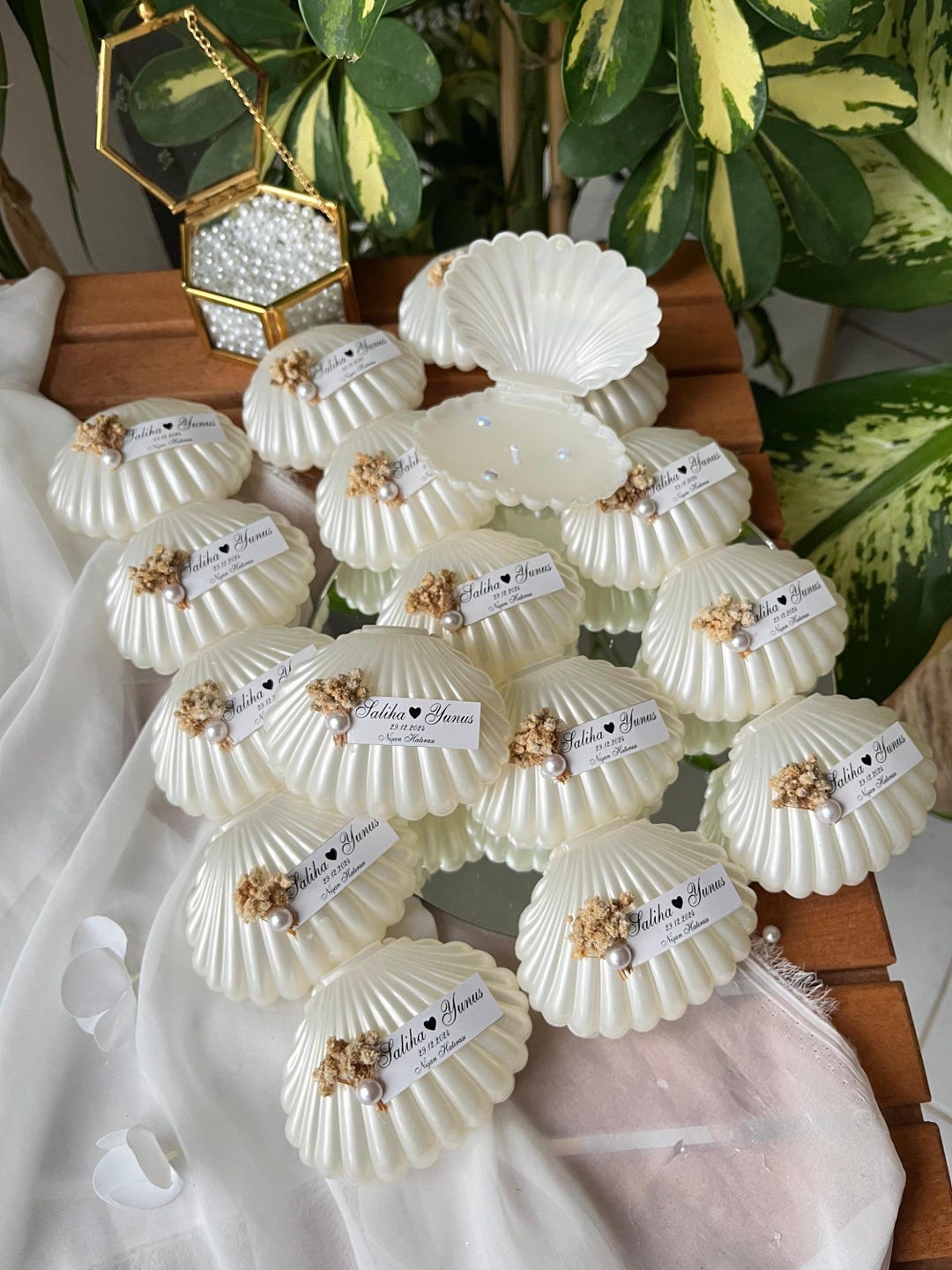 Personalised Wedding OYSTER Sea Shell Pearl Candle Favors for Guests ...