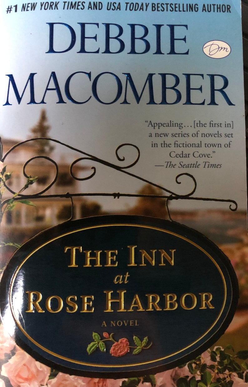 The Inn at Rose Harbor by Debbie Macomber (book 1 of 5) - Etsy