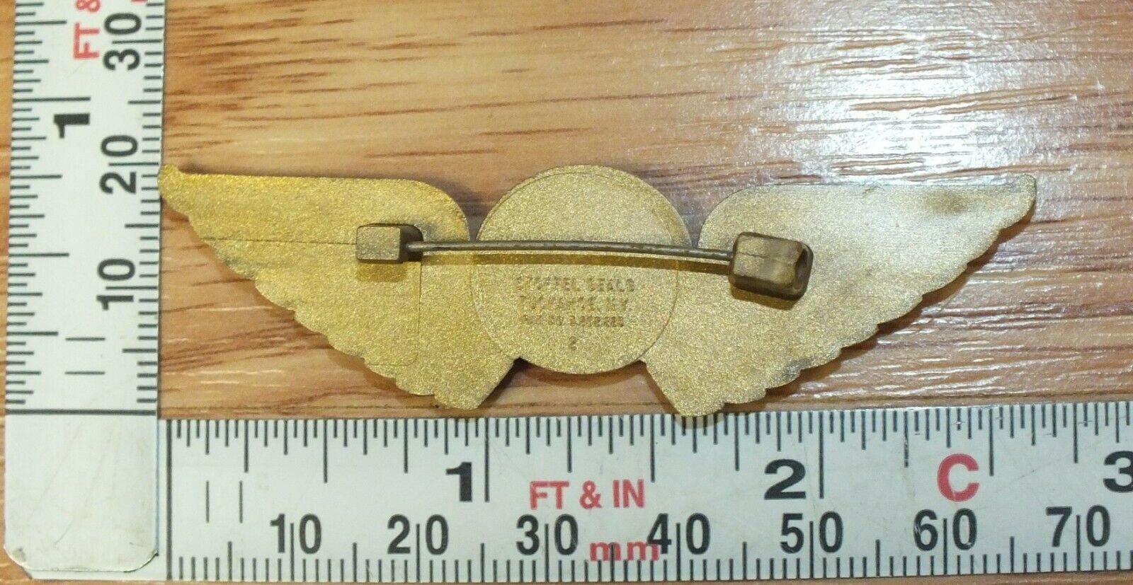 Vintage Northwest Airlines Gold Tone Plastic Stoffel Seals Jr. Pilot ...