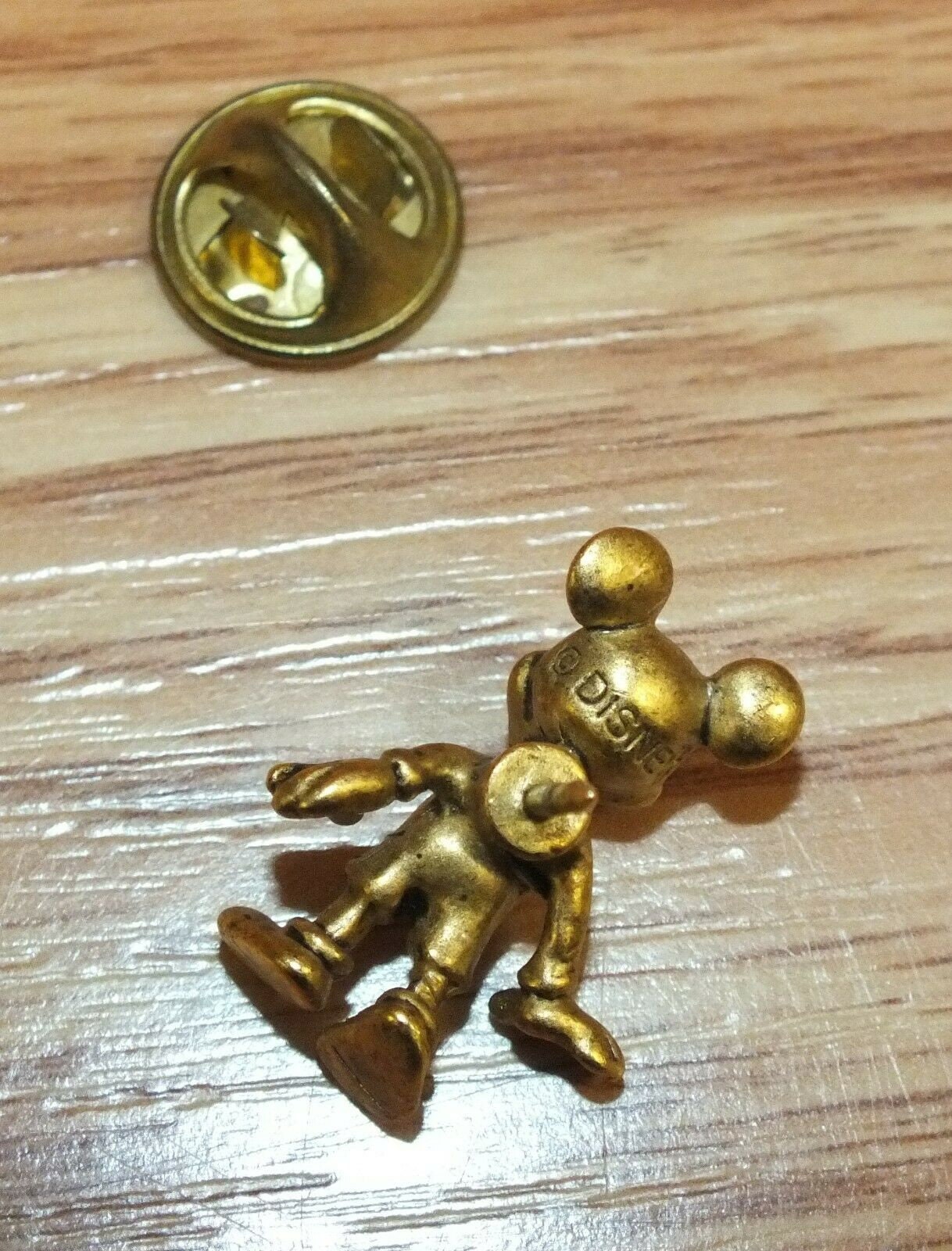 Rare Vintage Disney Stamped Gold Tone 3D Mickey Mouse Collectible Lapel ...