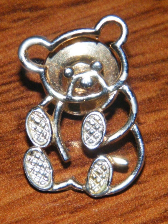 Vintage Avon Gold Toned Open Shaped Teddy Bear (Pin /… - Gem