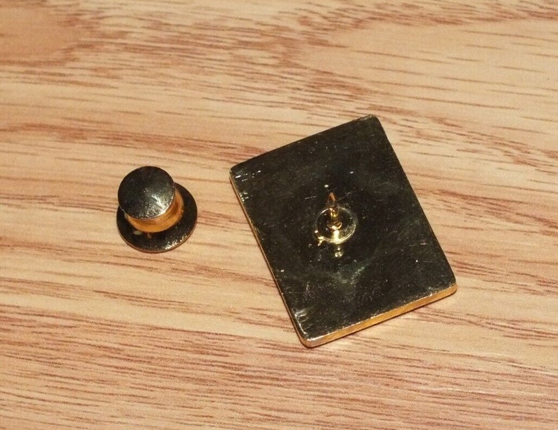 Vintage Microsoft Gold Certified Partner Collectible Souvenir Lapel Pin ...