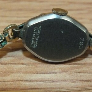 Genuine Vintage Wadsworth Gold Tone Wind up Women's Wrist Watch **READ ...