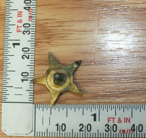 Vintage 1942 American Legion Gold Tone Star Collectib… - Gem