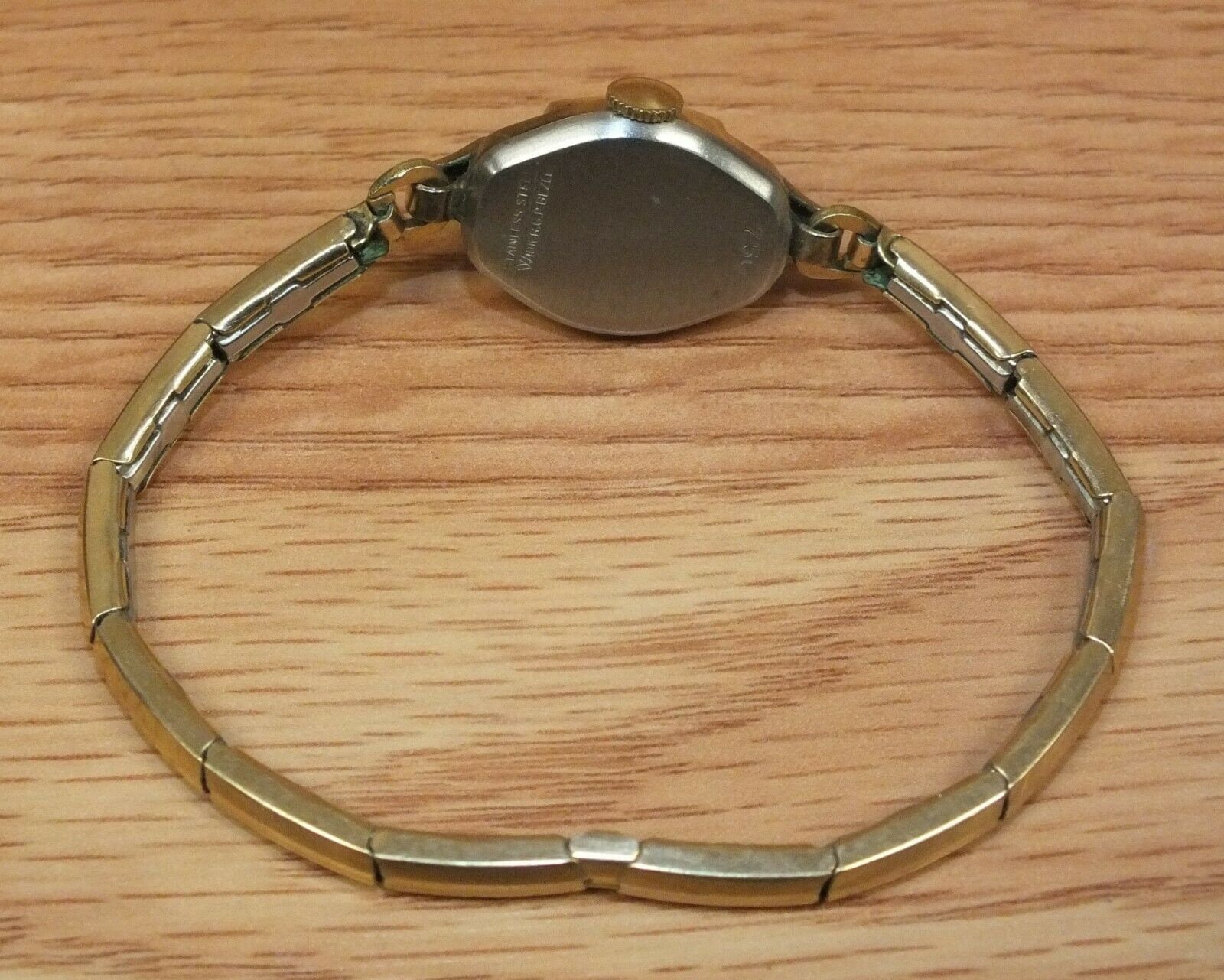 Genuine Vintage Wadsworth Gold Tone Wind up Women's Wrist Watch **READ ...