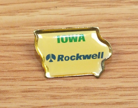 Iowa Rockwell Collectible State Enamel Souvenir Pin *… - Gem