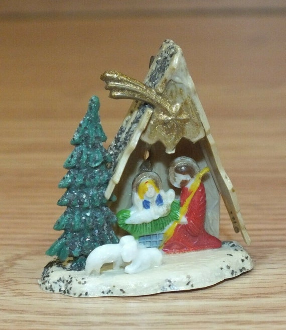 Vintage Plastic Small Nativity Scene Collectible Hong… - Gem