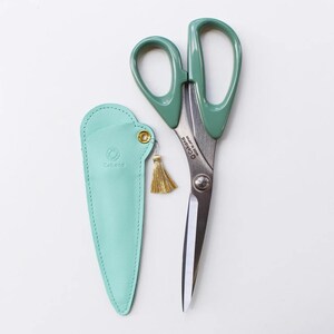 Cohana-seki Sewing Shears With Lacquered Handles in 5 Colours - 7th ...