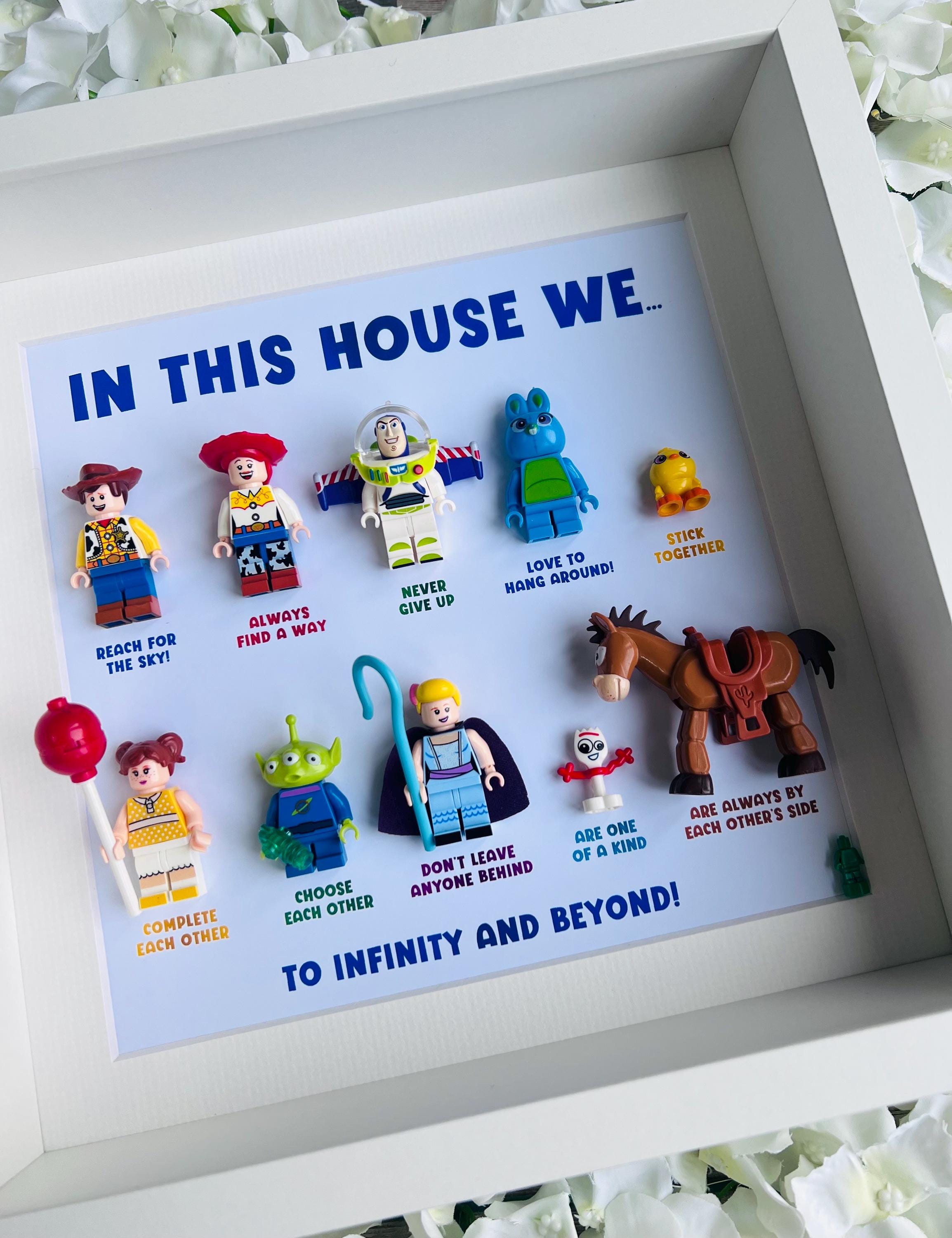In This House We… Toy Story Gift Frame (11 Personalised Unique ...