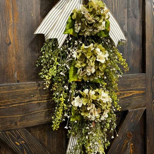 Hydrangea Farmhouse Swag, Hydrangea Swag, Front Door Teardrop Bouquet ...