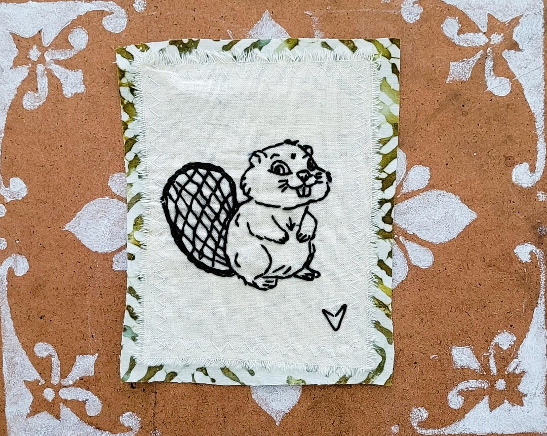 Hand Embroidered Beaver Patch, Line Drawing Applique - Etsy