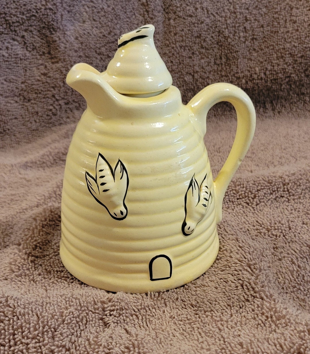 Vintage Bee Hive Shaped Honey or Syrup Pot or Pitcher - Etsy