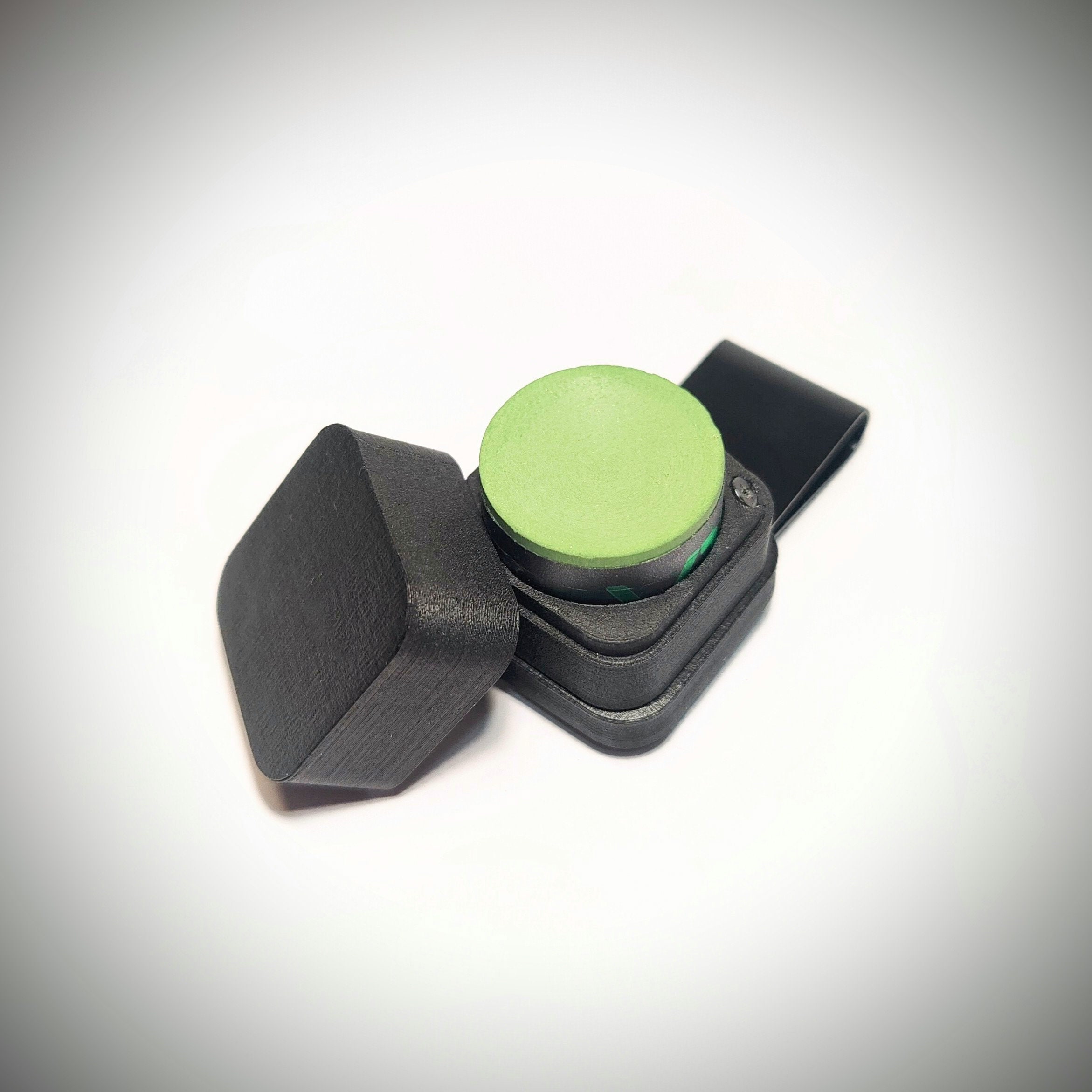 Magnetic Billiards Accessory Magnetic Pool Chalk Holder - Round ...