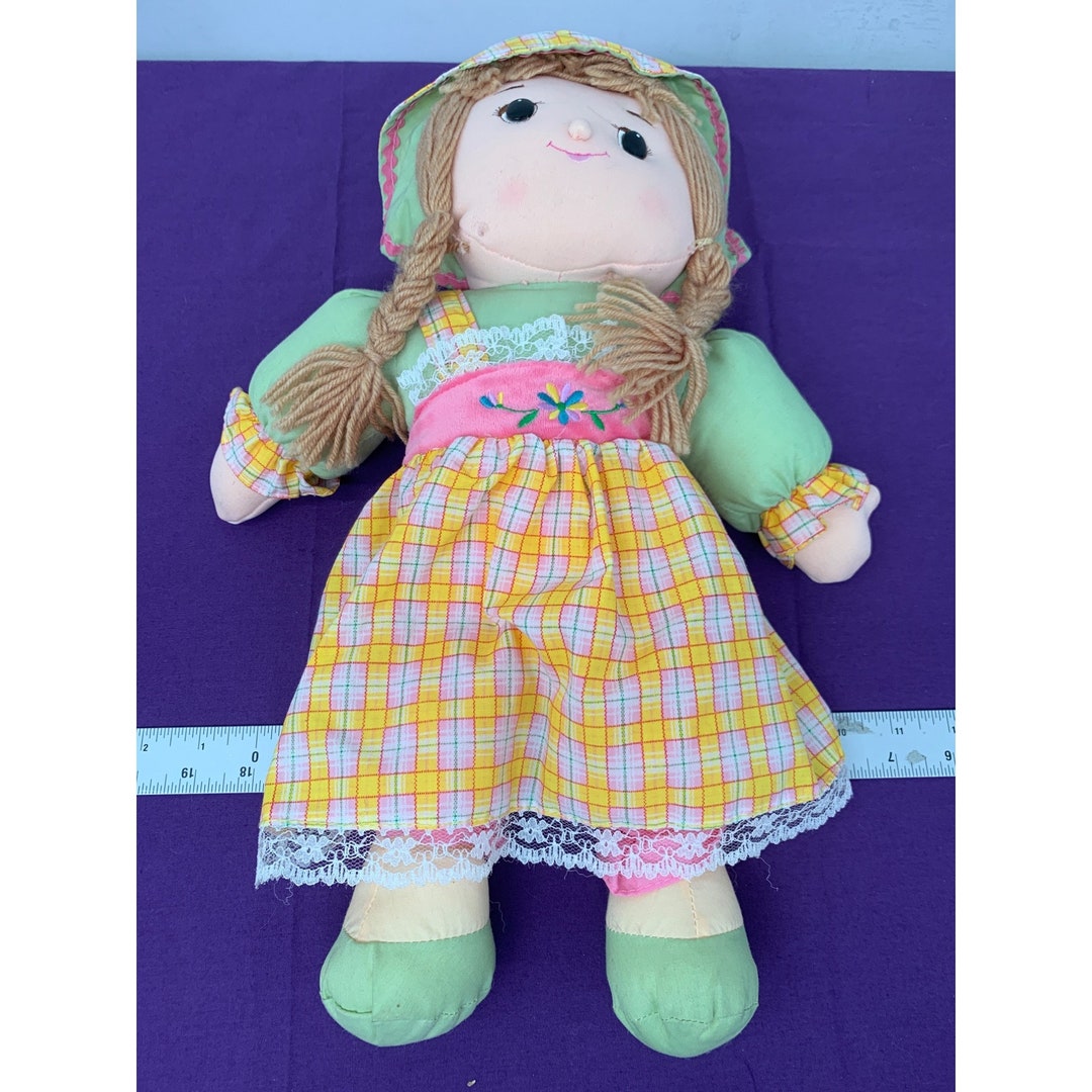 Cuddle Wit 17 Rag Doll Light Brown Hair Brown Eyes Caucasian Pink Green ...