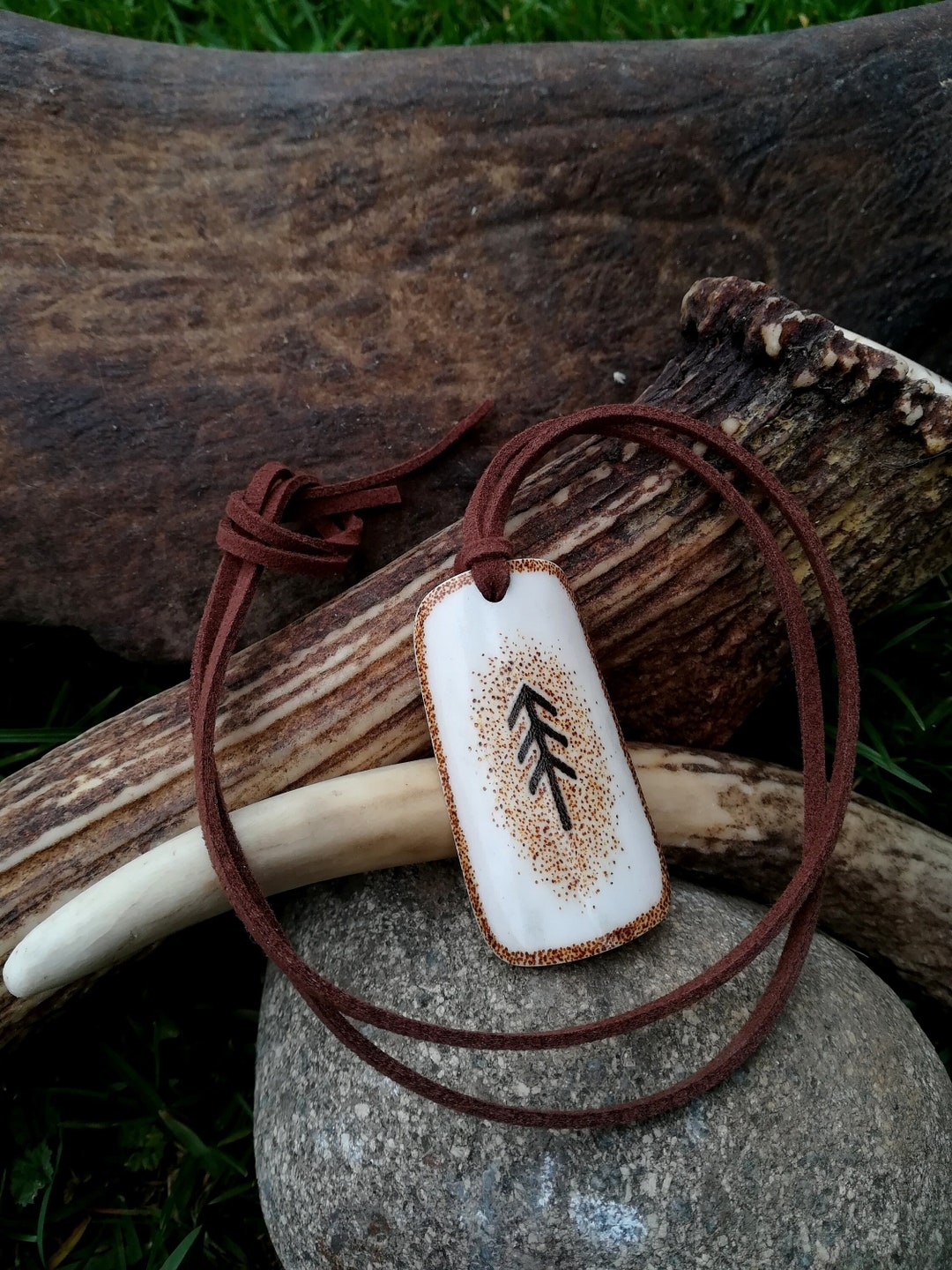 Triple Tiwaz Rune Amulet - Etsy