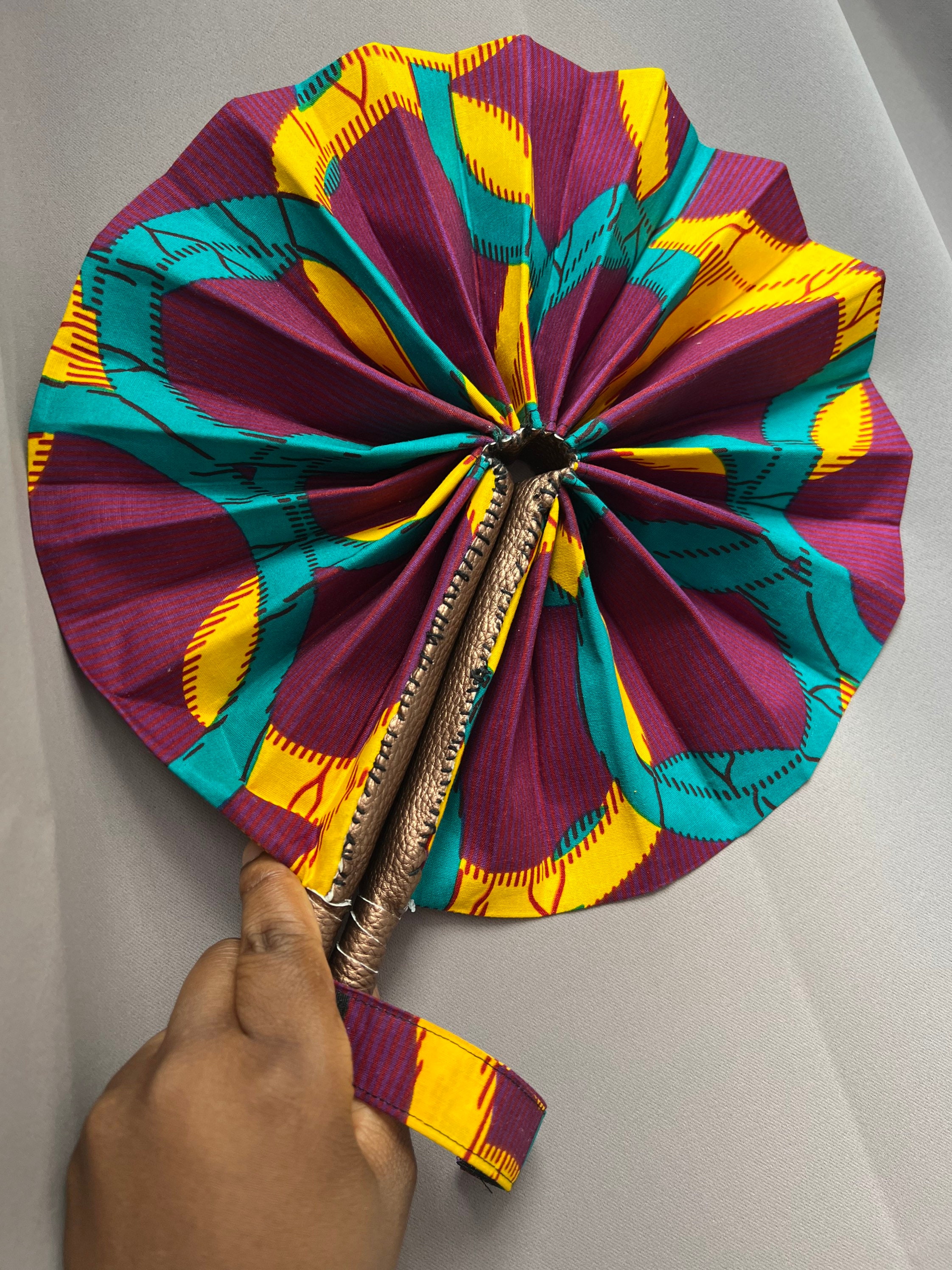 Folding ankara hand fans - Etsy.de