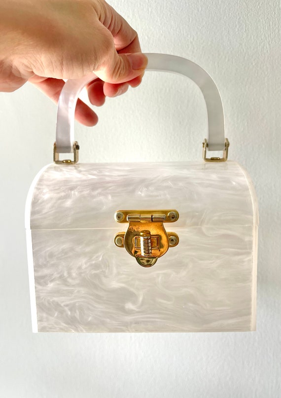 Vintage 1950s frosted lucite - Gem