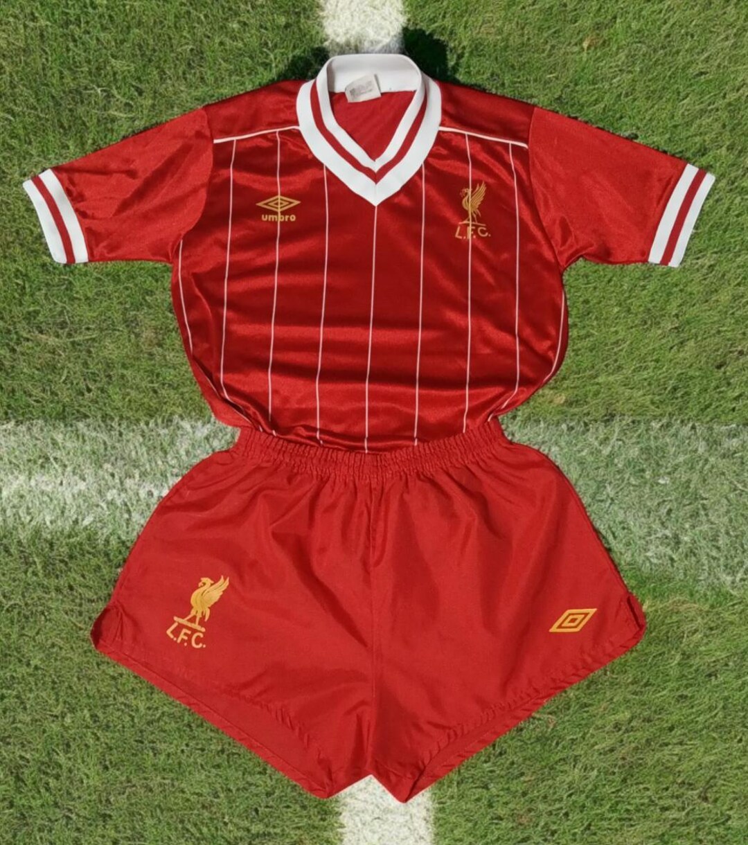 Liverpool 82-85 Umbro Home Jersey Top and Bottom Small - Etsy