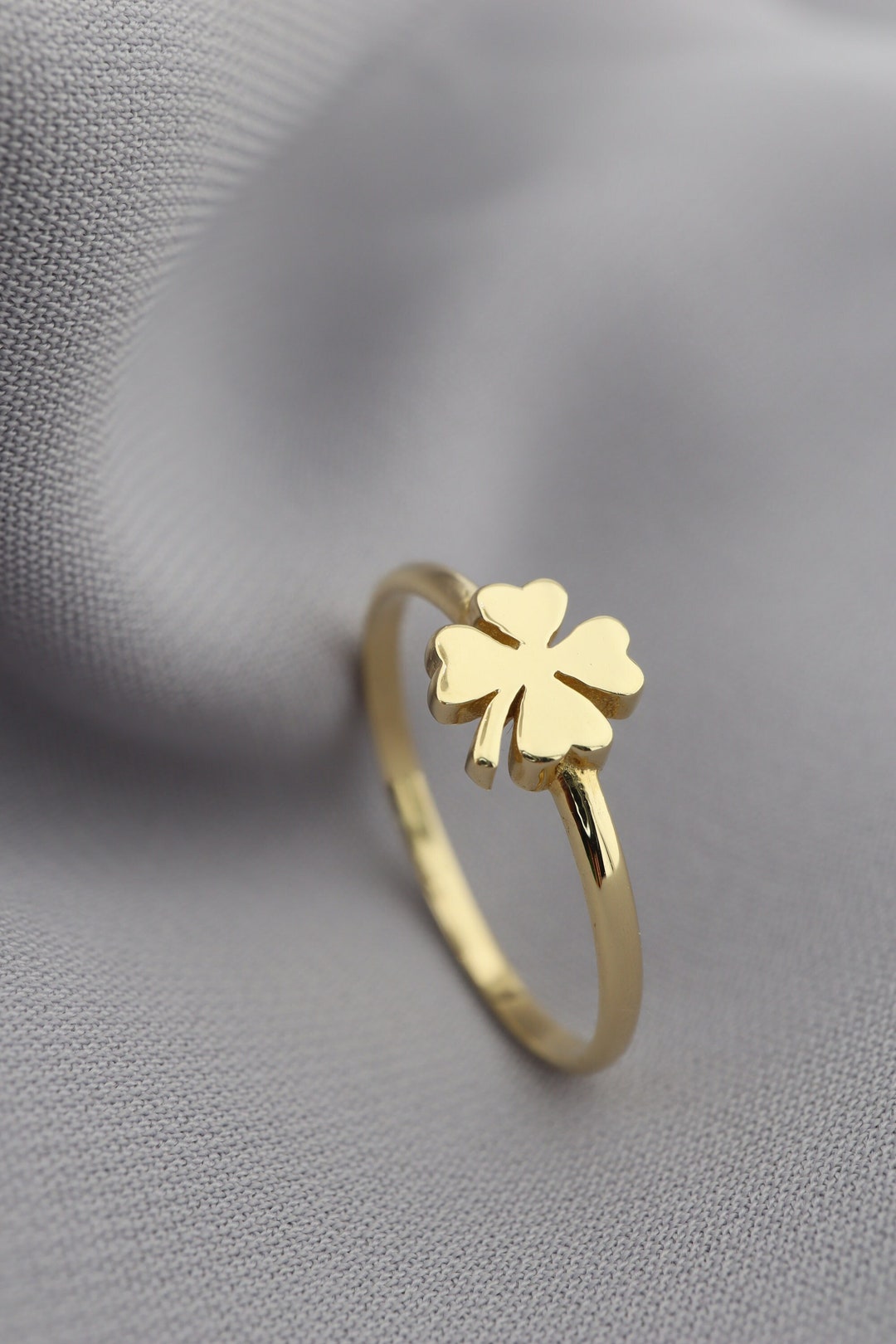 Golden Four Leaf Clover Ring - Celebrate Luck and Style With This ...