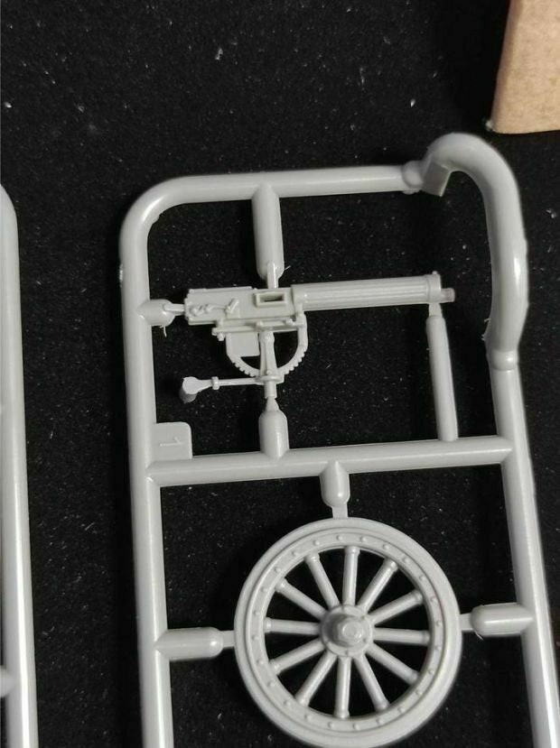 1:35 Copper State Models 35006 - Canadian Armoured Machine Gun Carrier ...