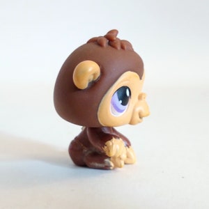 Hasbro Littlest Pet Shop LPS Chimpanzee Chimp Purple Eyes 359 - Etsy