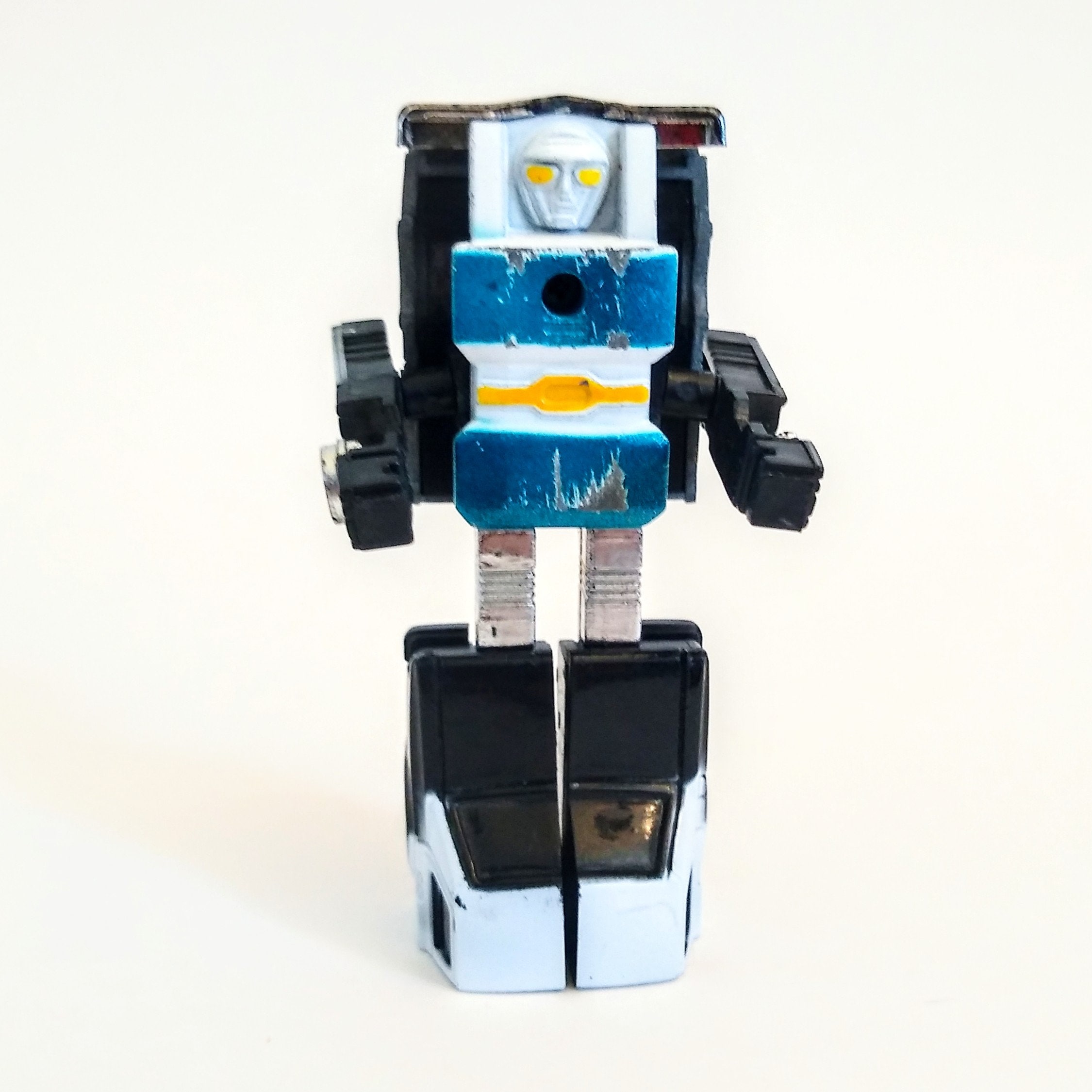 Vintage GOBOTS Hans Cuffs Transformers Metal Robot Police Car - Etsy Israel