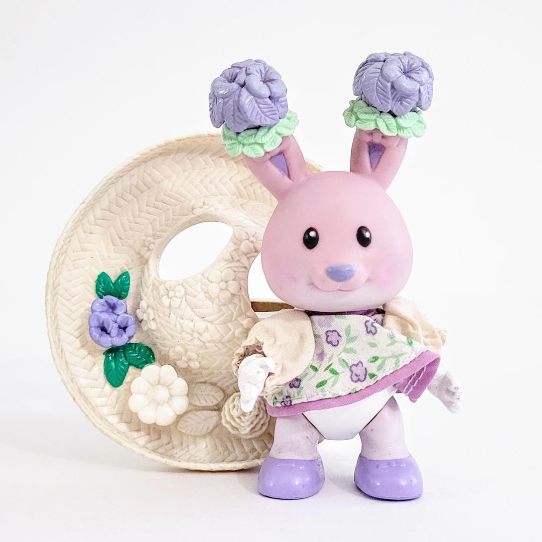 Tea Bunnies Candy Violet Poseable Toy Figure With Dress and Hat Vintage ...