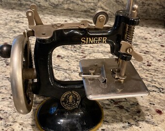 Cast Iron Sewing Machine | Etsy