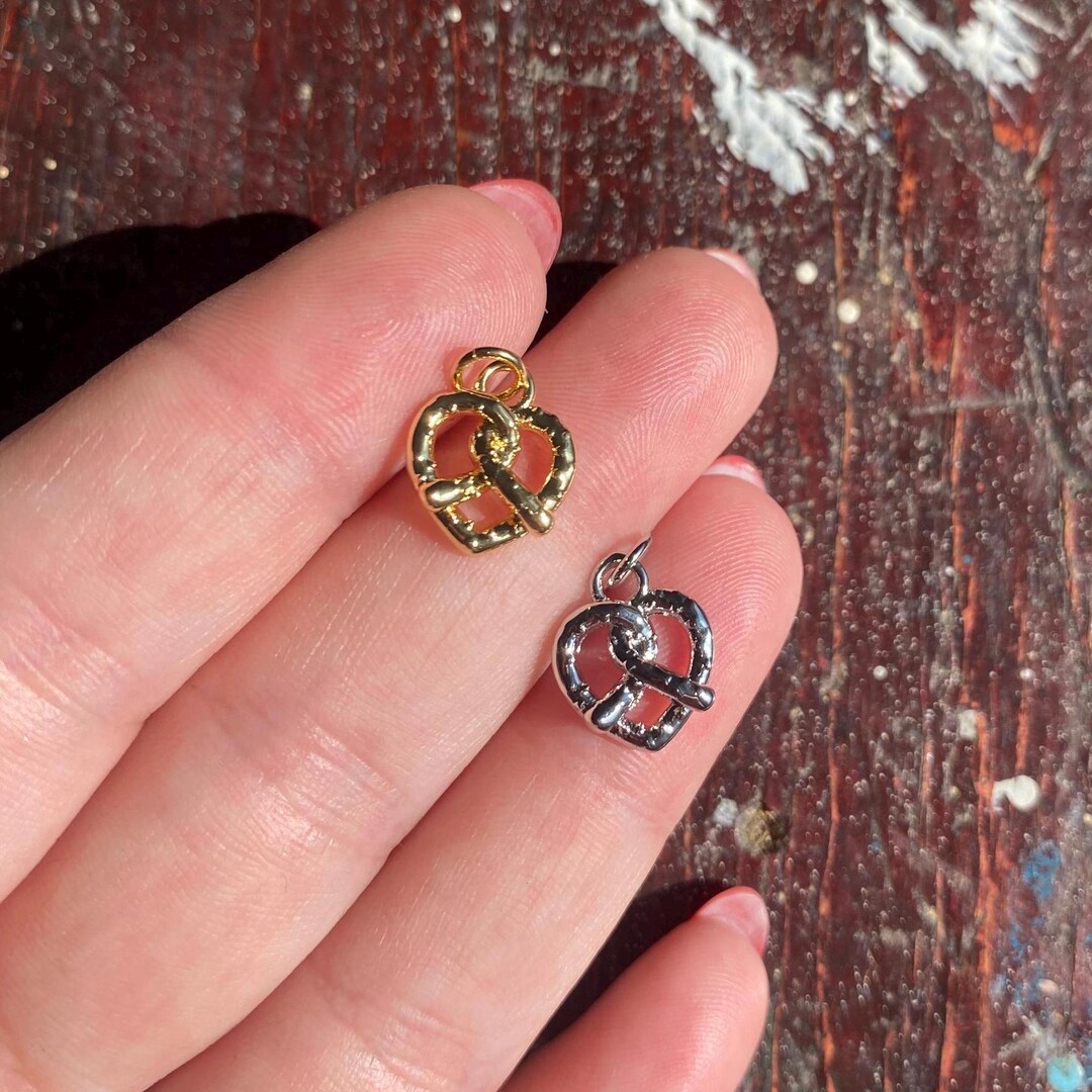 Pretzel Charms/gold Filled Pretzel Charm/silver/gold/food Charms - Etsy