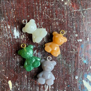 Teddy Bear Resin Charm- Center Orientation/multi-color - Etsy