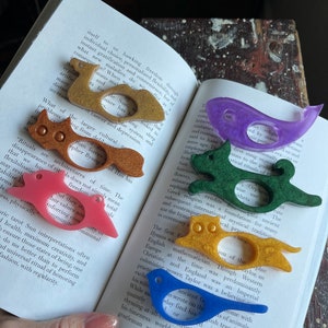 Page Holder/book Holder/thumb Book Holder/resin Bookmark- Multi Colored ...