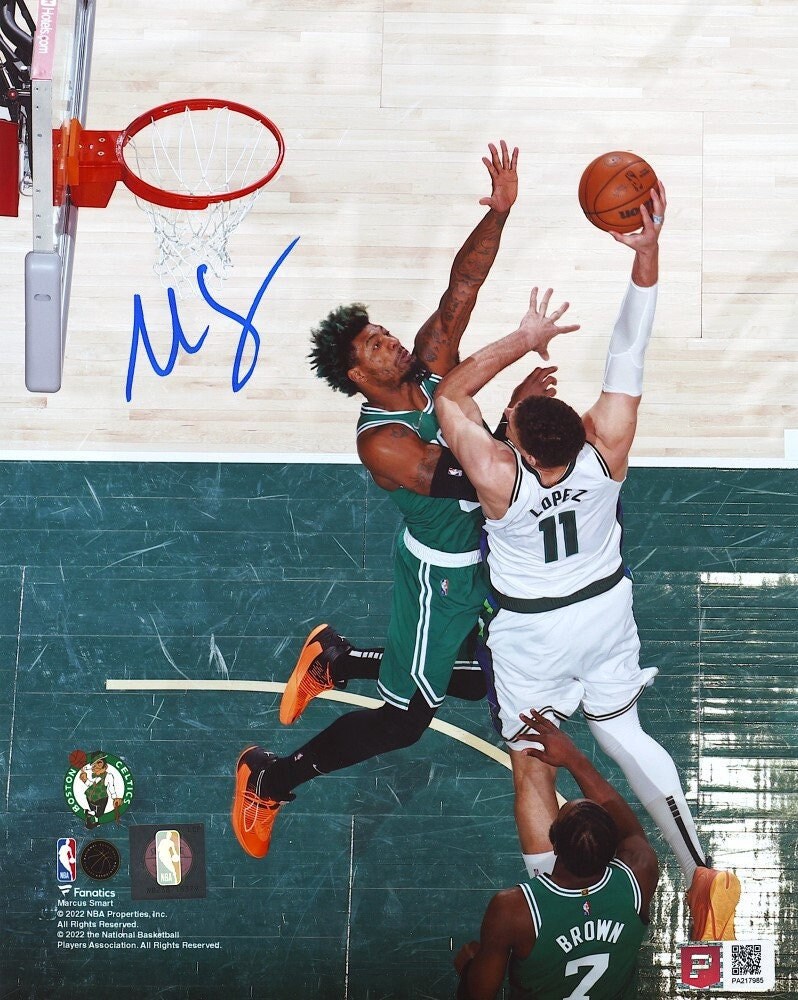 Marcus Smart Celtics Dunk