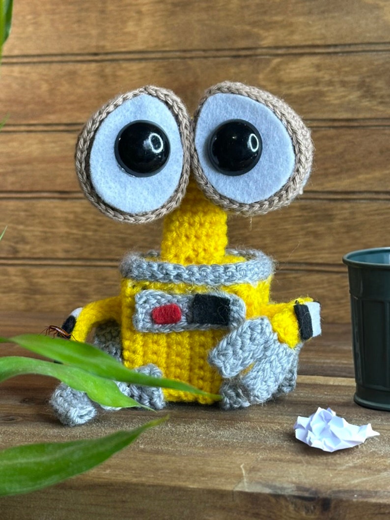 Cute Robot Wall E Crochet Pattern - Etsy