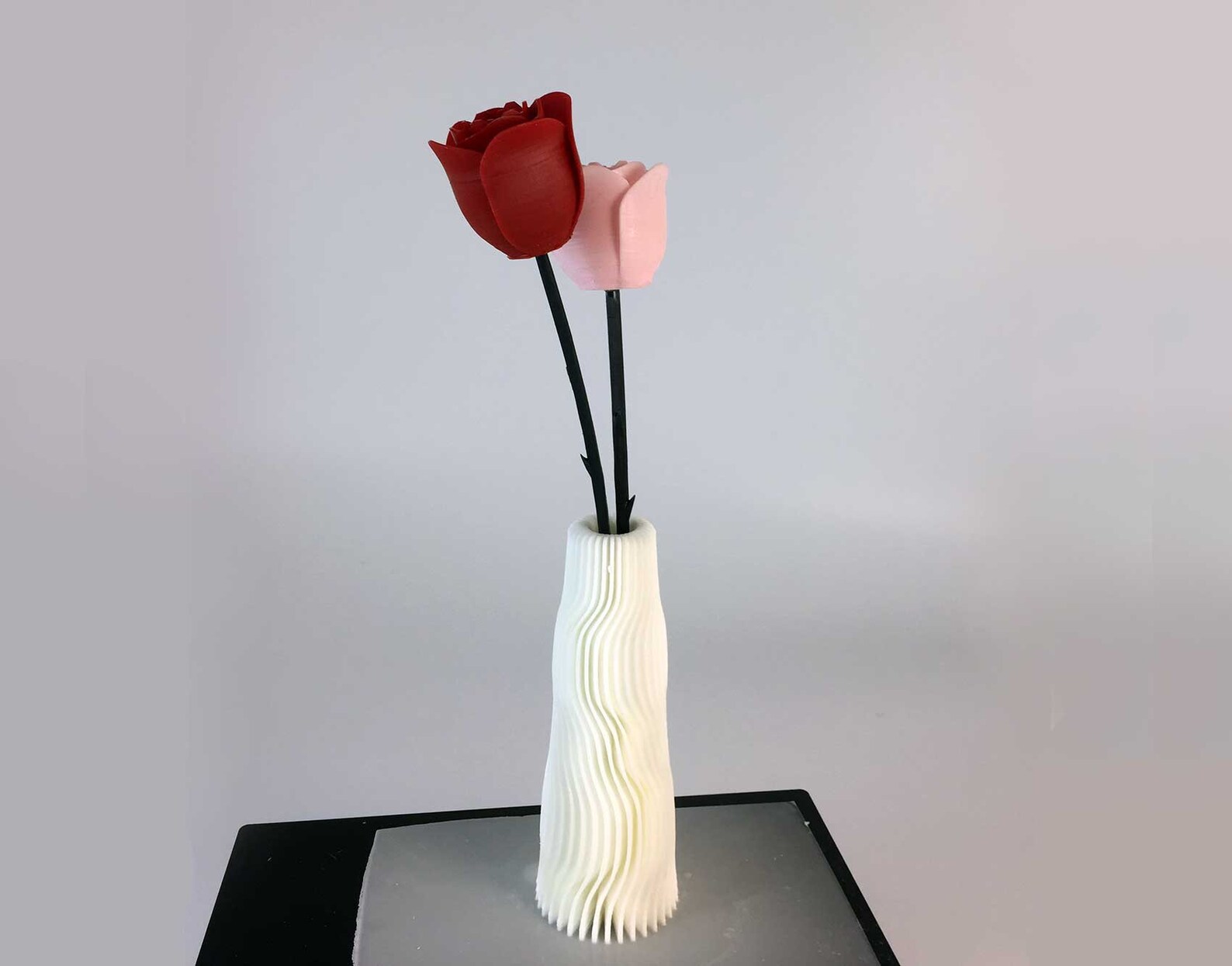 Stratum-vase Cylindrical Round Textured Vase Edge - Etsy