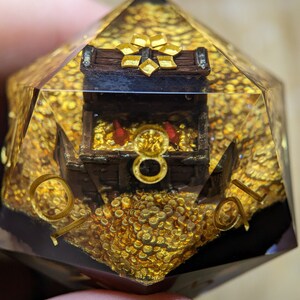 Treasure Mimic D20, 55mm - Etsy