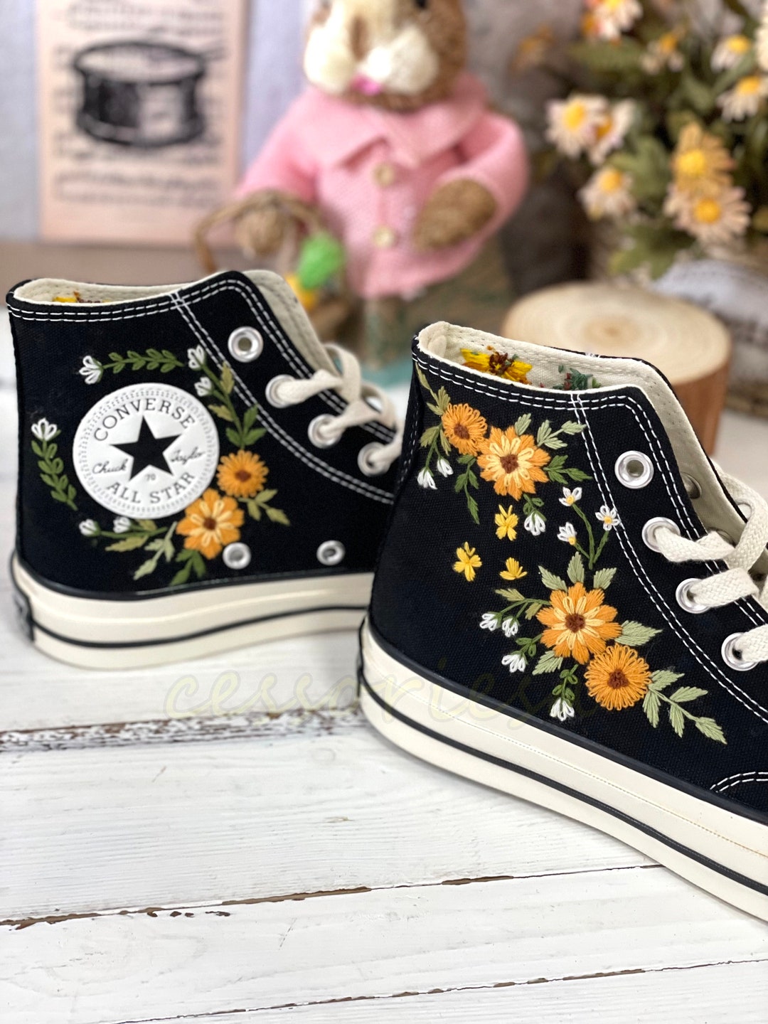 Converse Chuck Taylor 1970s ,custom Floral Circle Embroidery, Converse ...
