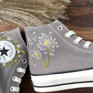 Converse Chuck Taylor 1970s ,custom Floral Circle Embroidery, Converse ...