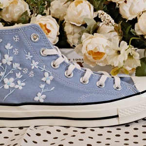 Converse Custom Floral Embroidery / Converse Custom Name / Gift for ...