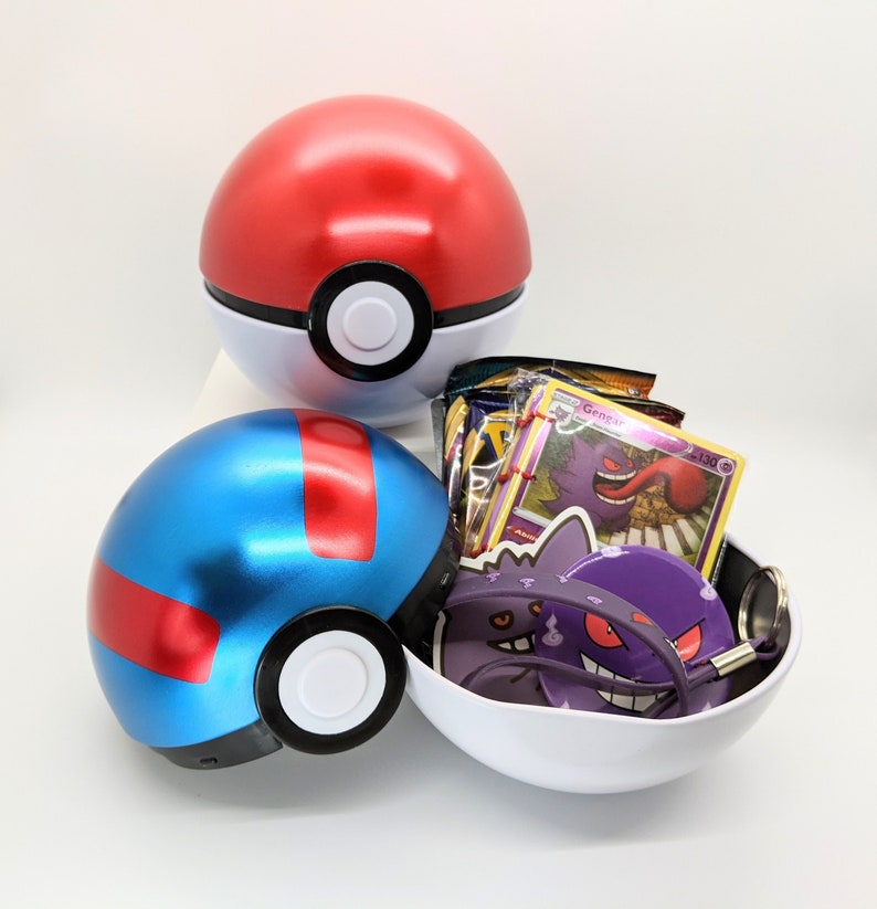 Pokeball Pokemon TCG Tin Gift Bundle Includes 2 Card Packs - Etsy