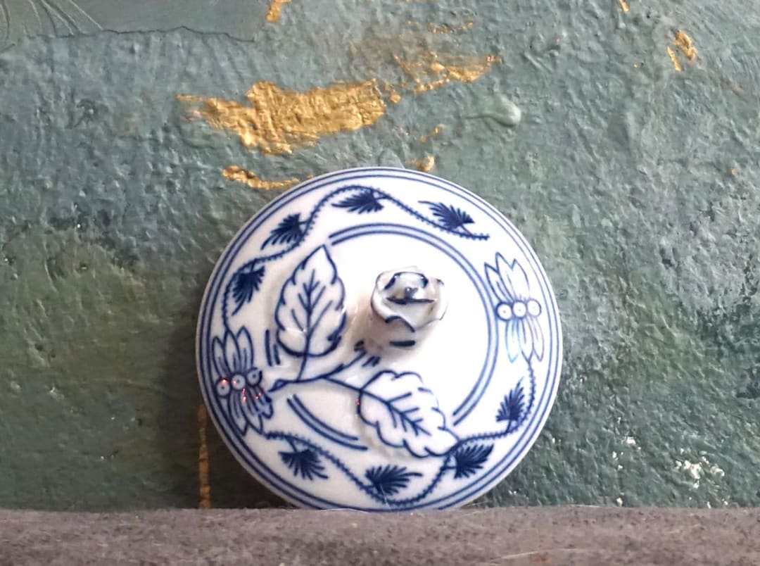 Porcelain Onion Pattern Kahla Triptis Lid for Sugar Bowl I. Choice 80s ...